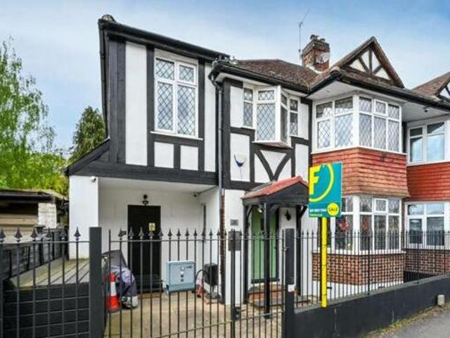 5 Bedroom Semi detached House For Sale In West Wimbledon, London