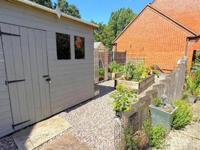5 bedroom semi detached house for sale in Westhill Close, Selly Oak, Birmingham, B29