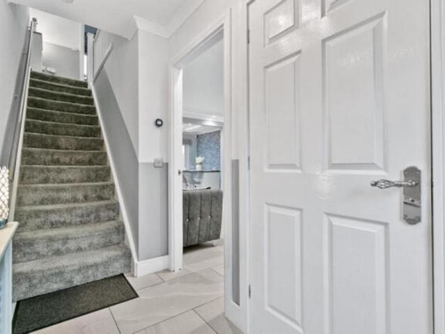 5 bedroom semi detached house for sale in Whitacres Road, Darnley, G53