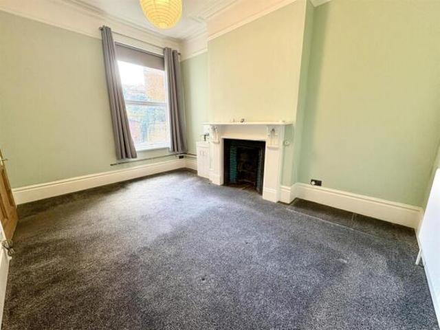 5 bedroom semi detached house for sale in Wilberforce Road, Southsea, PO5