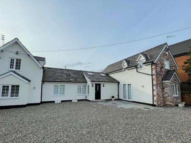 5 Bedroom Semi detached House For Sale In Willow Cottage, Liverpool