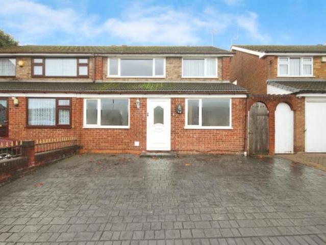 5 bedroom semi detached house for sale in Woodhill Rise, Coventry, CV6