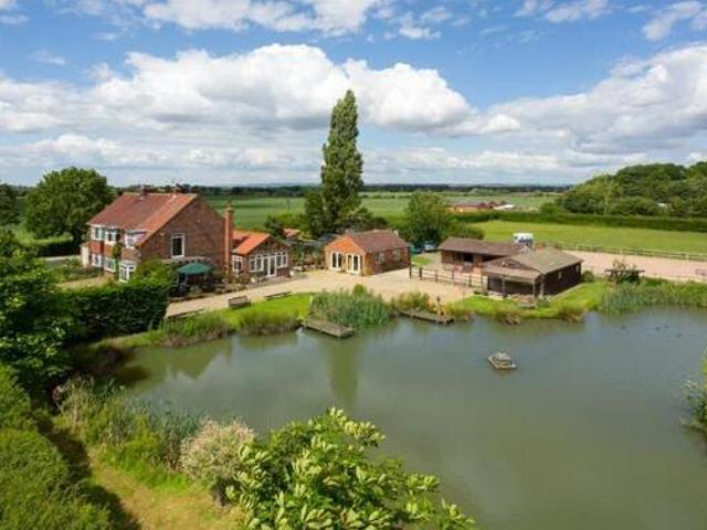 5 Bedroom Semi detached House For Sale In York, North Yorkshire