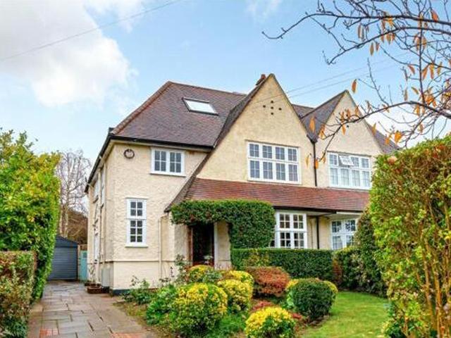 5 Bedroom Semi detached House For Sale In Barnet