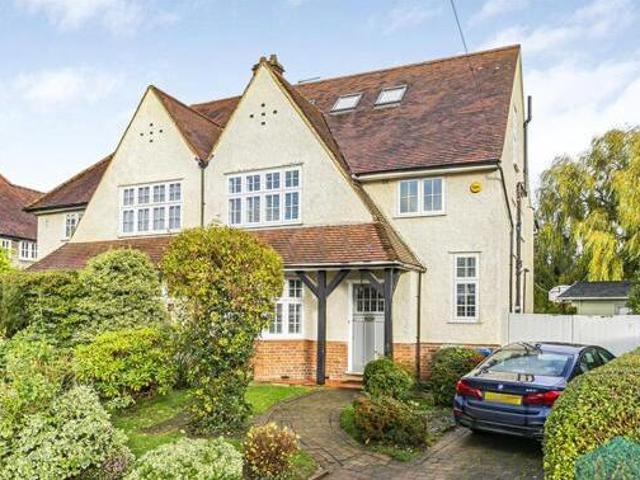 5 Bedroom Semi detached House For Sale In Barnet