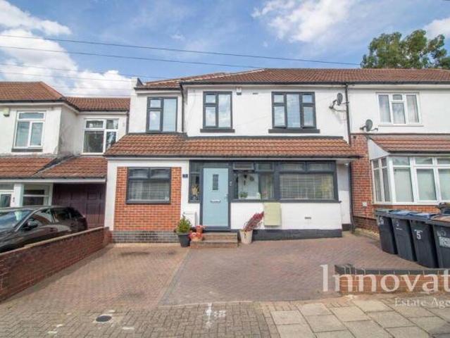 5 bedroom semi detached house for sale in Bernard Road, Birmingham, B17