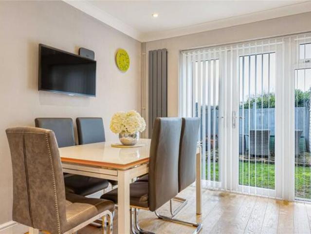5 bedroom semi detached house for sale in Bilberry Close, Weavering, Maidstone, Kent, ME14