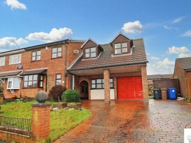 5 Bedroom Semi detached House For Sale In Birches Head