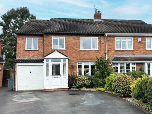 5 Bedroom Semi detached House For Sale In Birmingham
