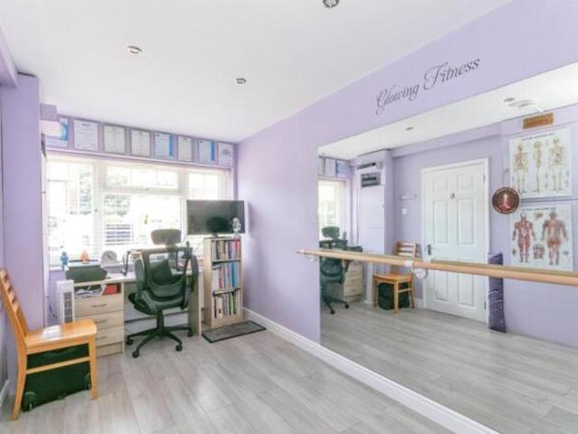 5 bedroom semi detached house for sale in Boughton Lane, Maidstone, ME15