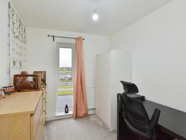 5 bedroom semi detached house for sale in Burney Drive, Glebe Farm, Milton Keynes, MK17