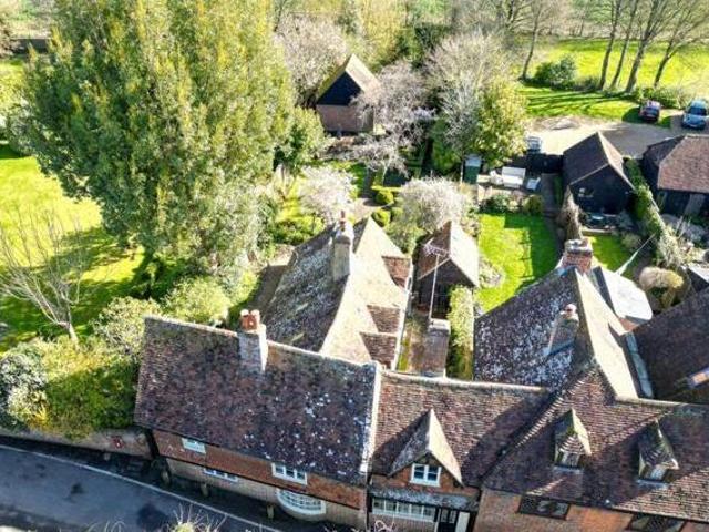5 Bedroom Semi detached House For Sale In Canterbury, Kent