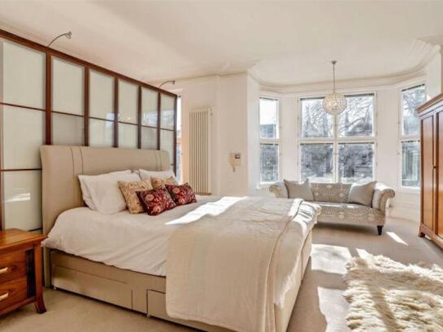 5 bedroom semi detached house for sale in Cathedral Road, Cardiff, CF11