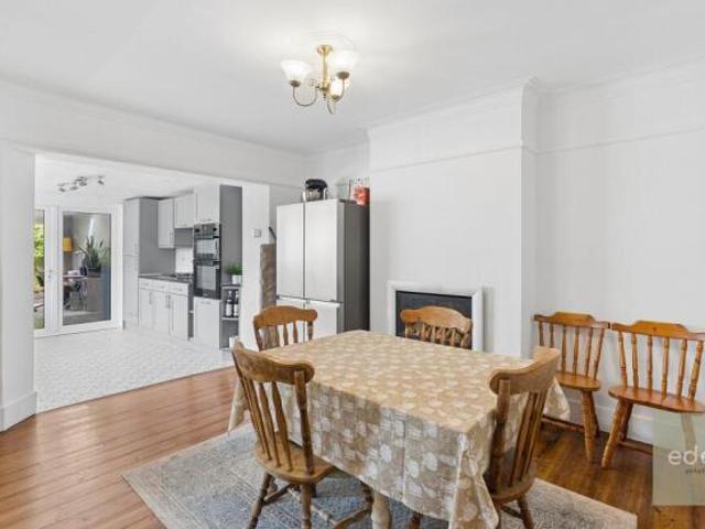 5 bedroom semi detached house for sale in Chatham Road, Sandling, ME14