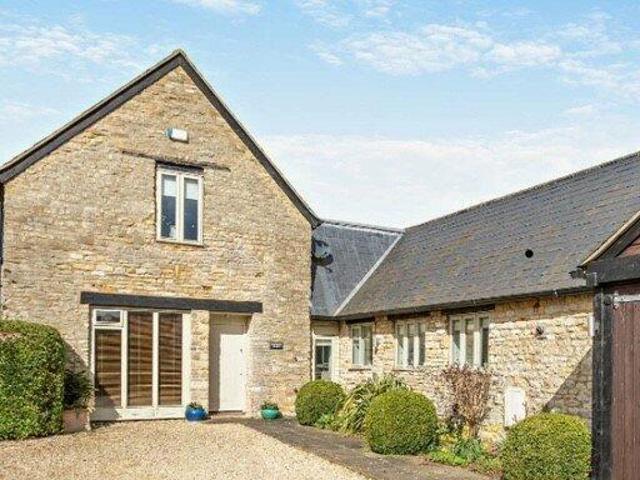 5 Bedroom Semi detached House For Sale In Charlton Road, Evenley