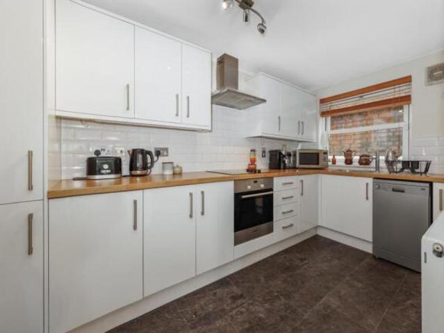 5 bedroom semi detached house for sale in Church Hill, Leamington Spa, CV32