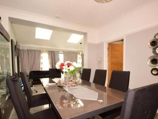 5 Bedroom Semi detached House For Sale In Croydon