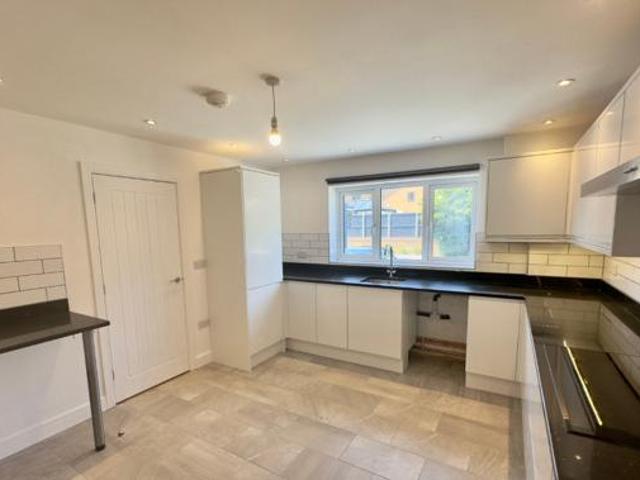 5 Bedroom Semi detached House For Sale In Deal