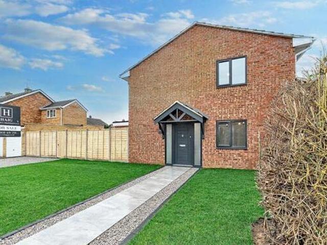 5 Bedroom Semi detached House For Sale In Deanshanger