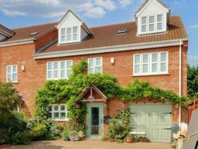 5 Bedroom Semi detached House For Sale In Doddington, March