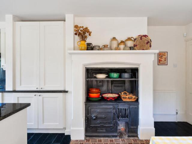 5 bedroom semi detached house for sale in Eastern Avenue, Reading, RG1