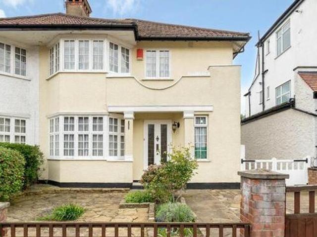 5 Bedroom Semi detached House For Sale In Edgware