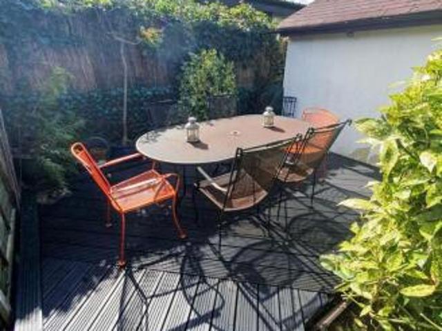5 bedroom semi detached house for sale in Ennismore Gardens, Southend On Sea, SS2