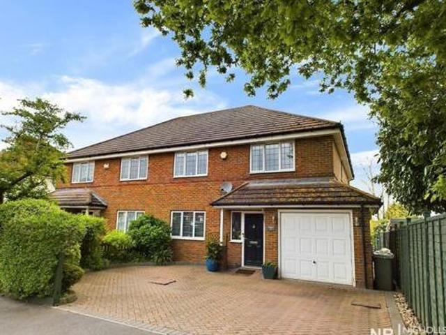 5 Bedroom Semi detached House For Sale In Ewell
