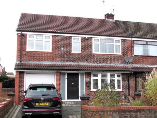 5 Bedroom Semi detached House For Sale In Failsworth