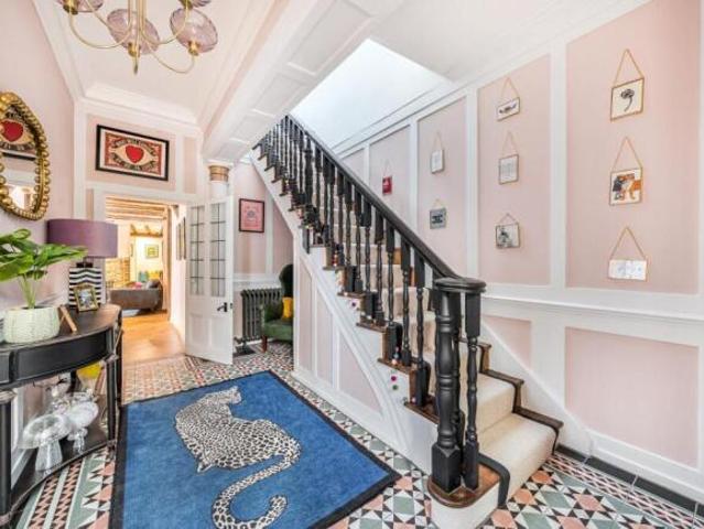 5 bedroom semi detached house for sale in Georgian Elegance, with Annex & Swimming Pool West Malling, ME19