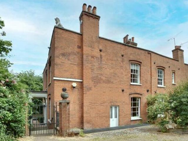 5 Bedroom Semi detached House For Sale In Greenwich, London