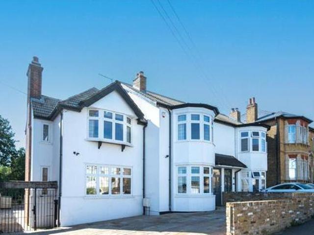 5 Bedroom Semi detached House For Sale In Hadley Road, Barnet