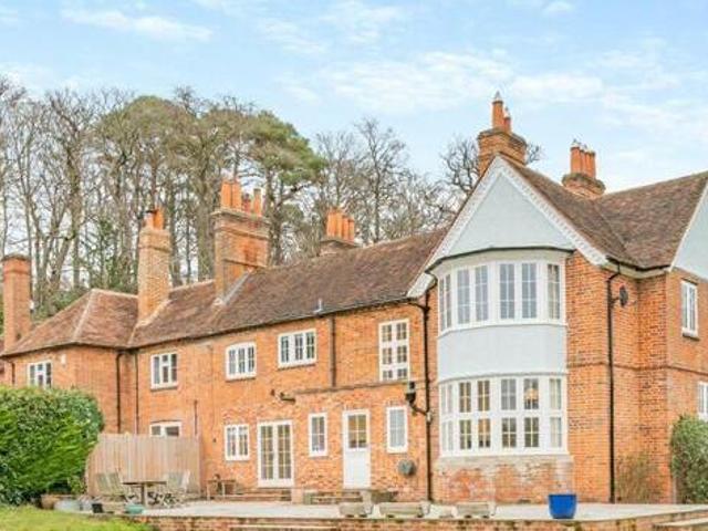 5 Bedroom Semi detached House For Sale In Hartley Wintney, Hook