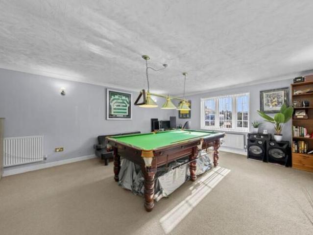 5 bedroom semi detached house for sale in Harvey Court, Warrington, WA2