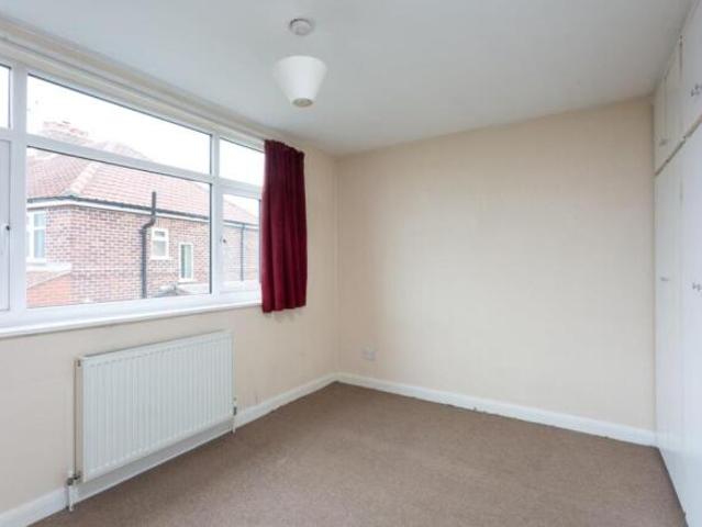 5 bedroom semi detached house for sale in Hempland Drive, York, YO31