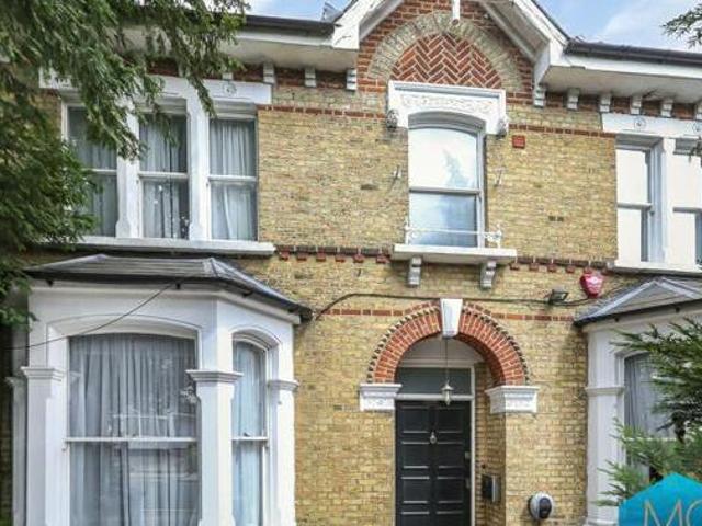 5 Bedroom Semi detached House For Sale In Hendon, London