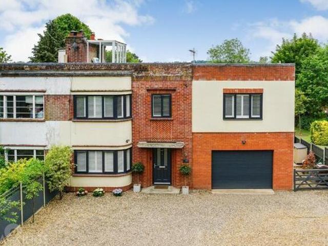5 Bedroom Semi detached House For Sale In Hellesdon