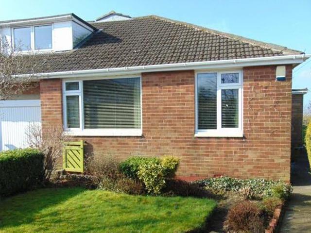 5 Bedroom Semi detached House For Sale In High Crompton