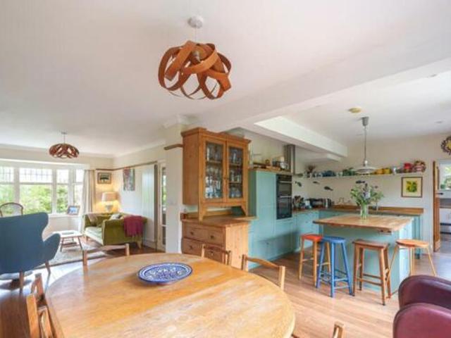 5 Bedroom Semi detached House For Sale In Horsforth