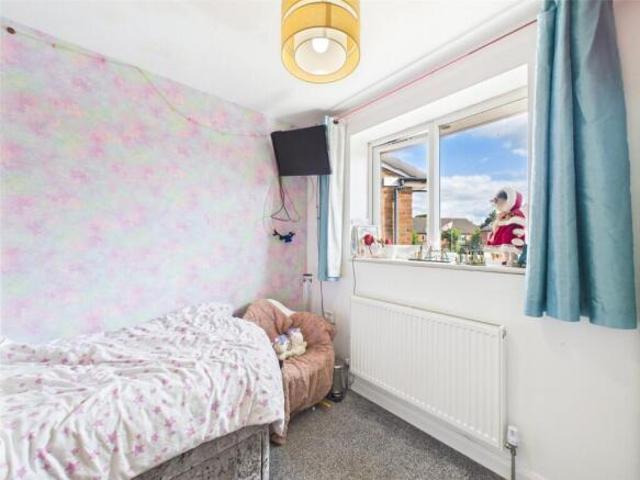 3 bedroom semi detached house for sale in Innsworth Lane, Gloucester, Gloucestershire, GL3