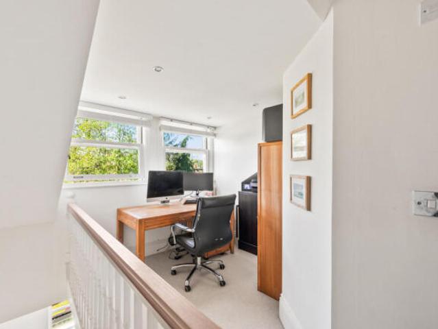 5 bedroom semi detached house for sale in Jackson Avenue, Roundhay, Leeds, LS8