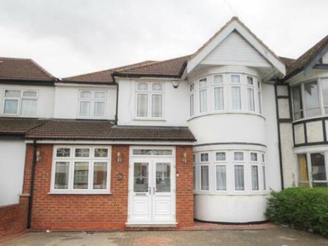 5 Bedroom Semi detached House For Sale In Kenton