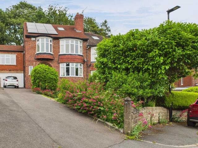 5 bedroom semi detached house for sale in Kingsley Park Avenue, Millhouses, S7 2HG, S7