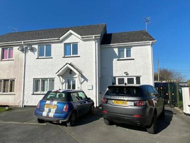 5 Bedroom Semi detached House For Sale In Lampeter