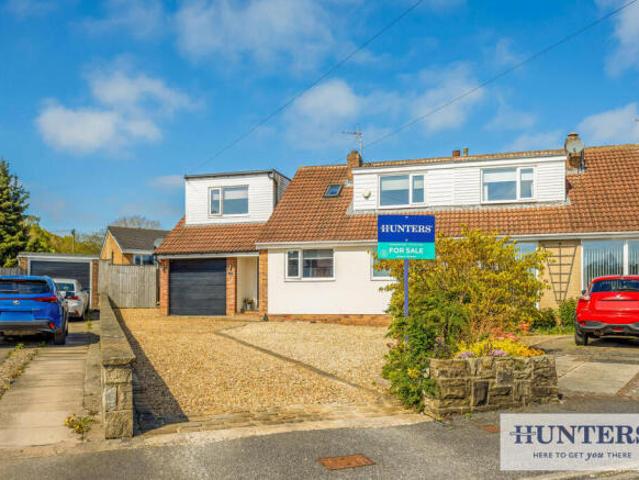5 bedroom semi detached house for sale in Lanark Drive, Horsforth, Leeds, LS18