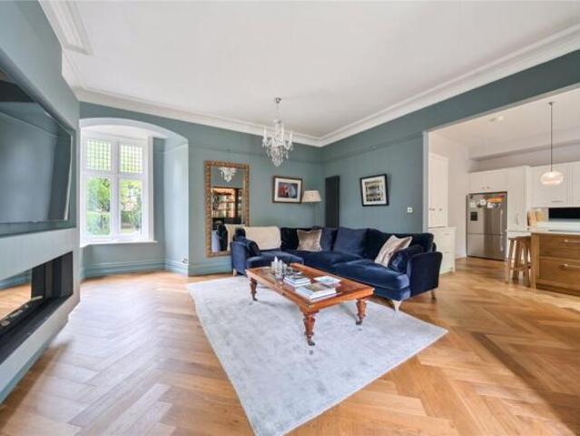 5 bedroom semi detached house for sale in Langcliffe Avenue, Harrogate, HG2