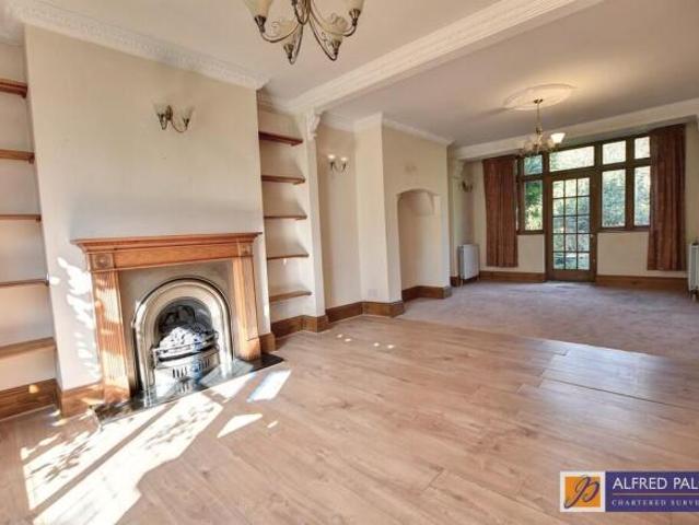 5 bedroom semi detached house for sale in Laburnum Grove, Cleadon, SR6