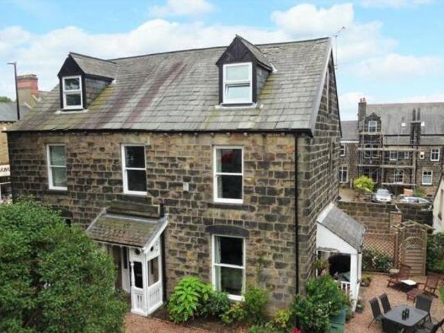 5 Bedroom Semi detached House For Sale In Leeds, West Yorkshire