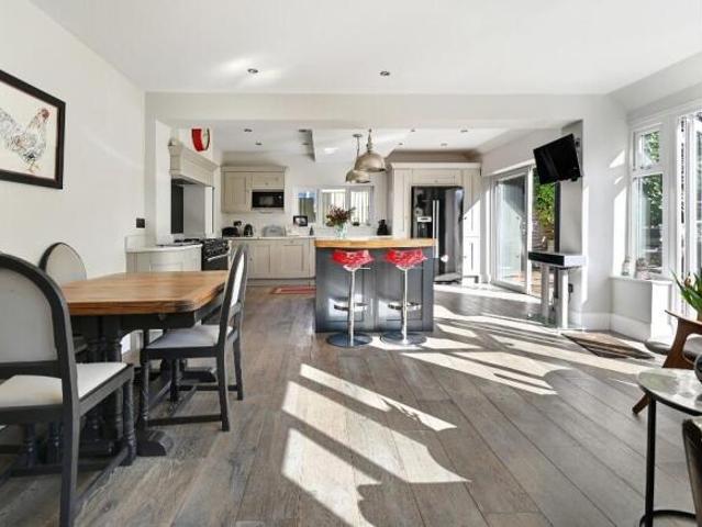 5 bedroom detached house for sale in Leeds Road, Collingham, LS22