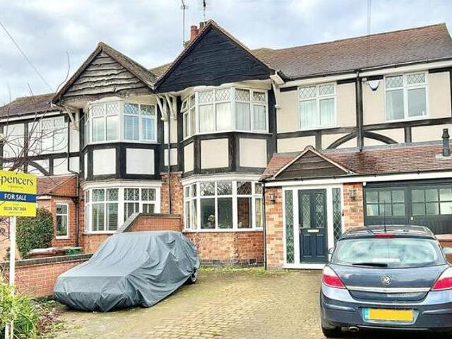 5 Bedroom Semi detached House For Sale In Leicester, Leicestershire